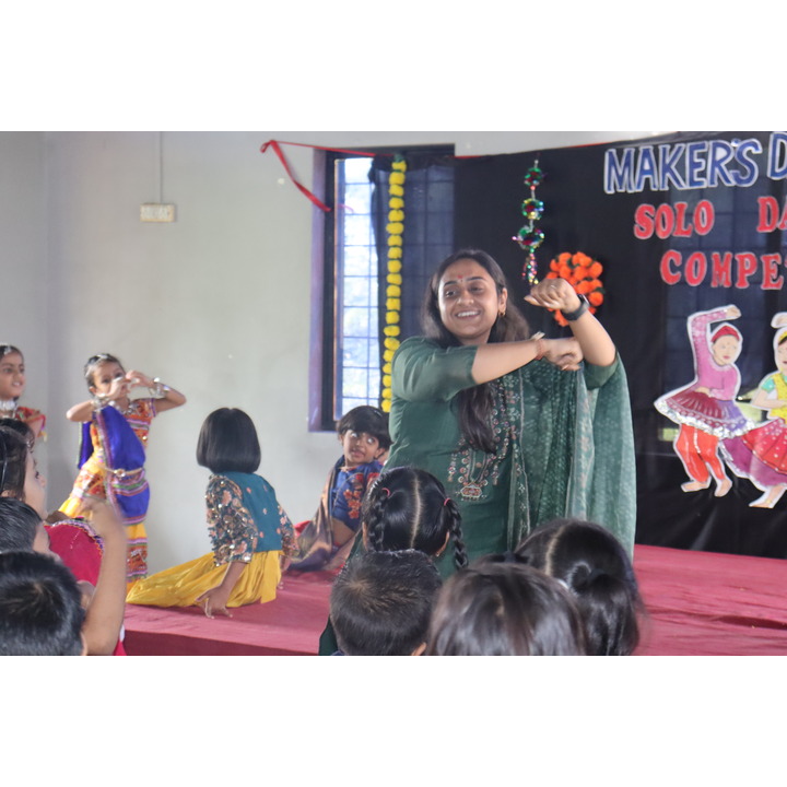Solo Dance Competition – Laxmi International School – Sarigam